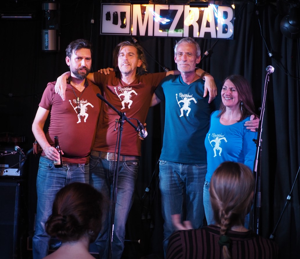 Cd-presentatie in de Mezrab Amsterdam - Paracetamol